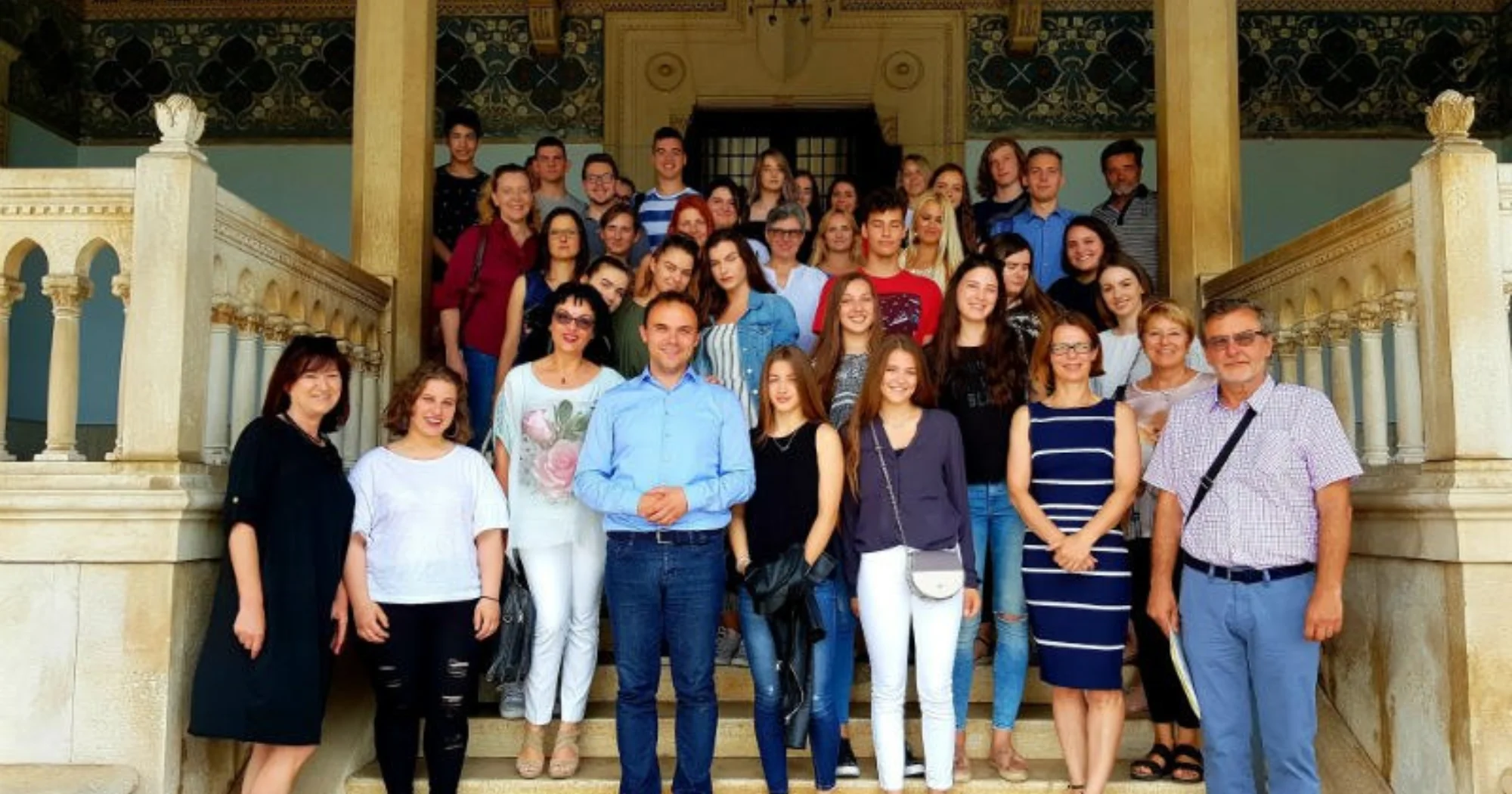 Svaki deseti učenik SŠ Mate Balote sudionik državnih natjecanja ...